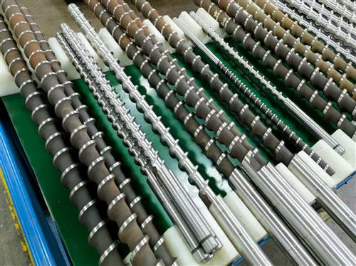 Five Tips to Extend Injection Molding Screw Life - starfriendscrew